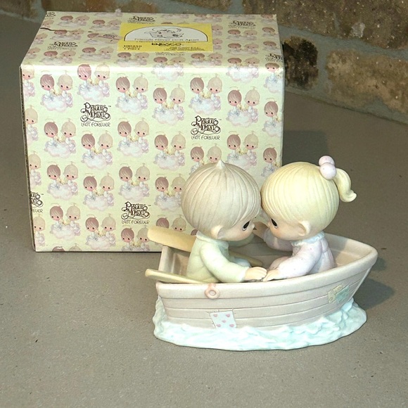 Precious Moments | Other | Precious Moments Friends Never Drift Apart ...